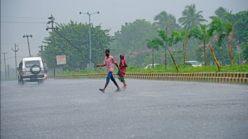 Heavy rain lashes Odisha, brings relief from rising day temperature ...