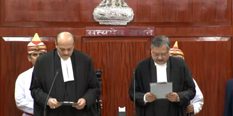 Justice Manas Ranjan Pathak Takes Oath As Judge Of Orissa High Court ...